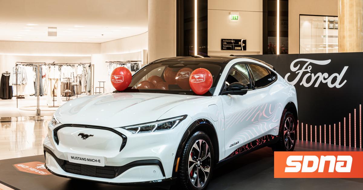 60 χρόνια Mustang και το νέο μοντέλο της Ford,Mach-E, ηλεκτρίζει το stage στο Golden Hall (pics ...